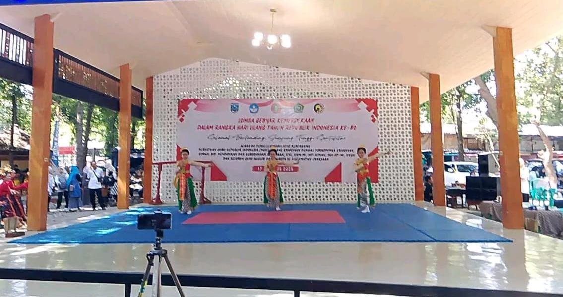 Pesona Tari Kreasi Jawa, Siswa SDN Patokan II Kraksaan Meriahkan Gebyar ...